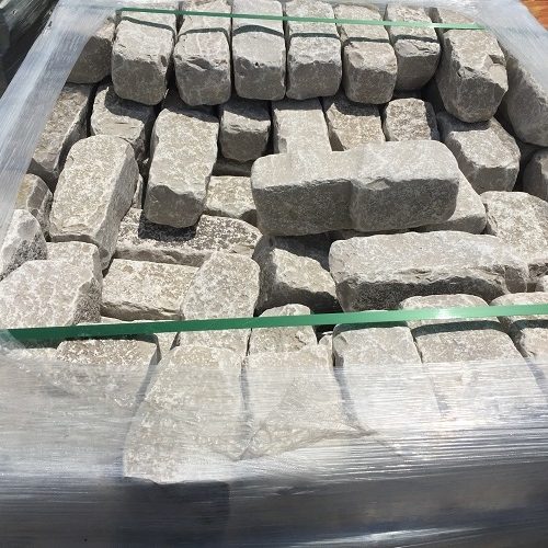 Tumbled Stone Edging