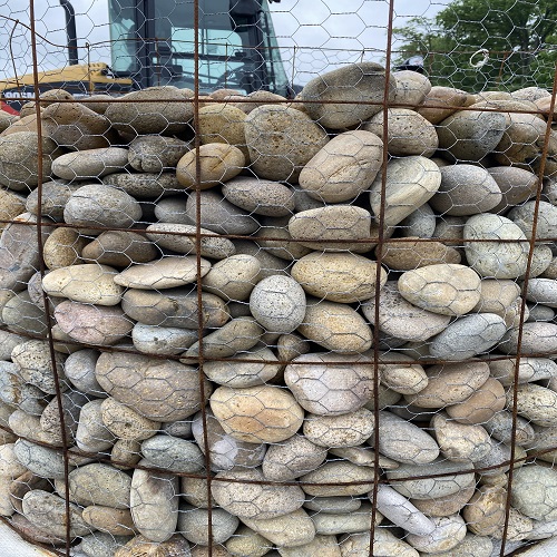 Buff Mexican Beach Pebbles - Sonnenberg Landscaping